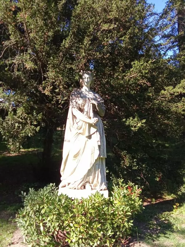 Statue di Madrid - Fenicis Tour - Guida Turistica a Madrid in italiano